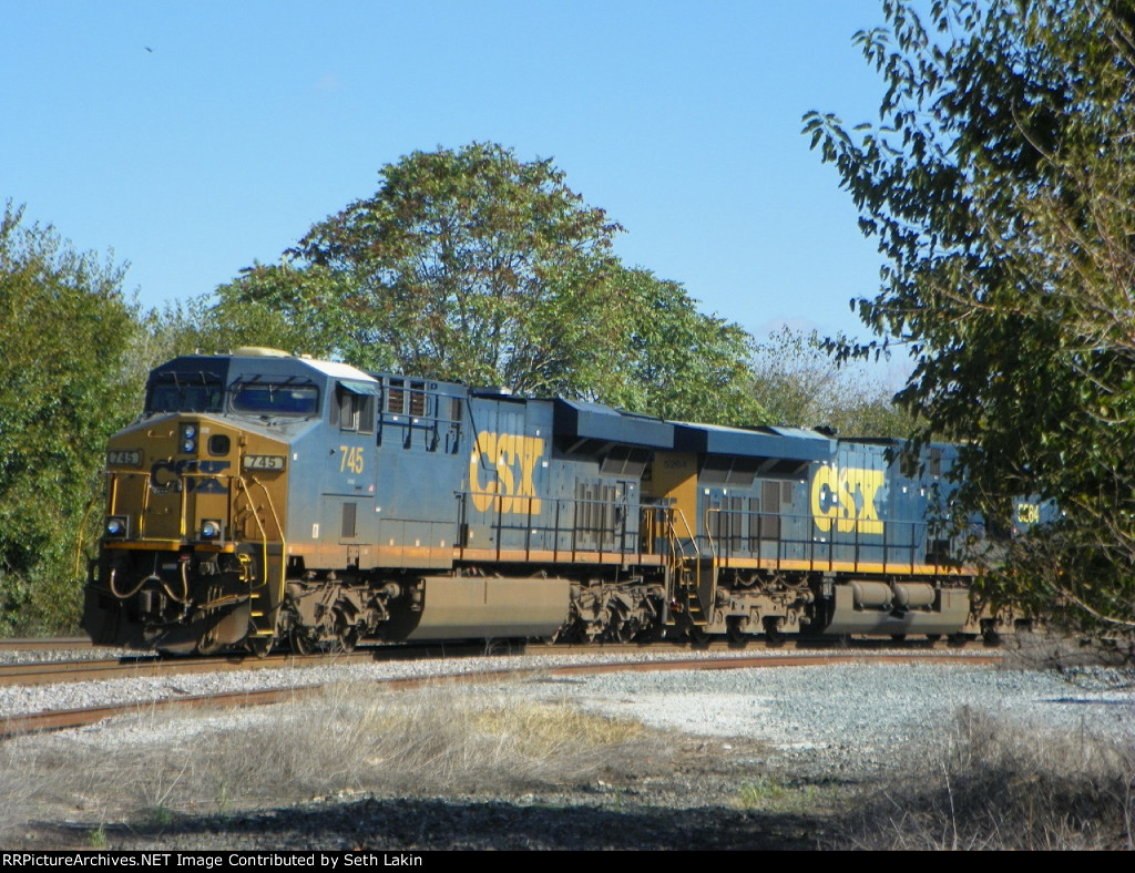 CSX 745